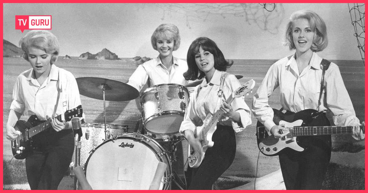 The Girls on the Beach | TV.GURU